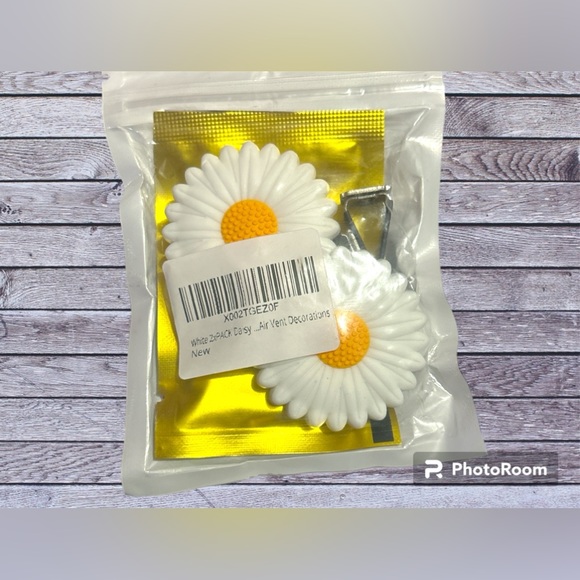 Other | Nwt 2 Pcs Daisy Flower Air Vent Clip Car Air Freshener | Poshmark